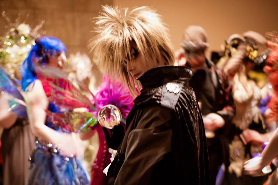 Contact Juggler for Labyrinth Party - Cirque De Light