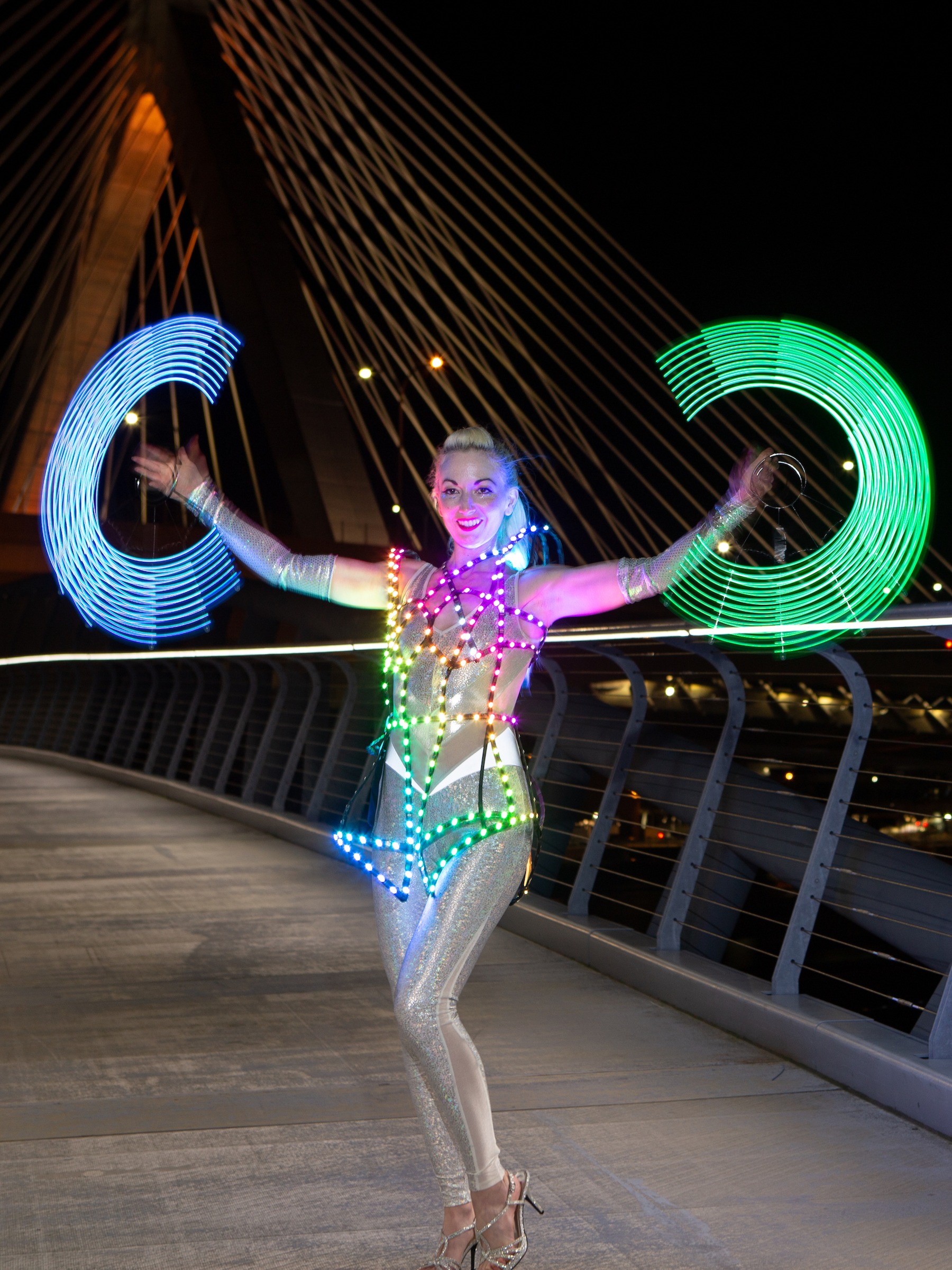 LED Entertainment - Cirque De Light