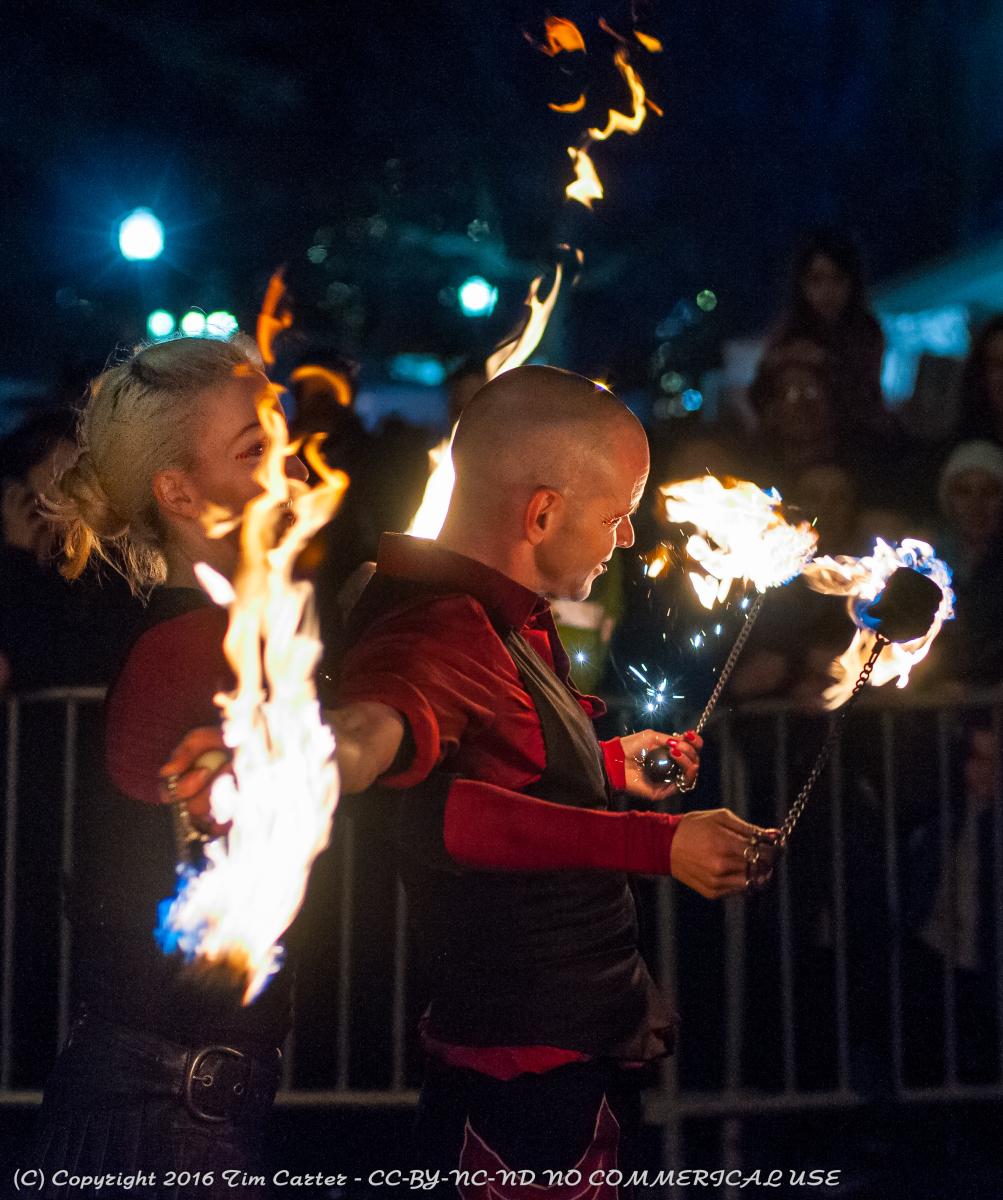Fire Show - Cirque De Light