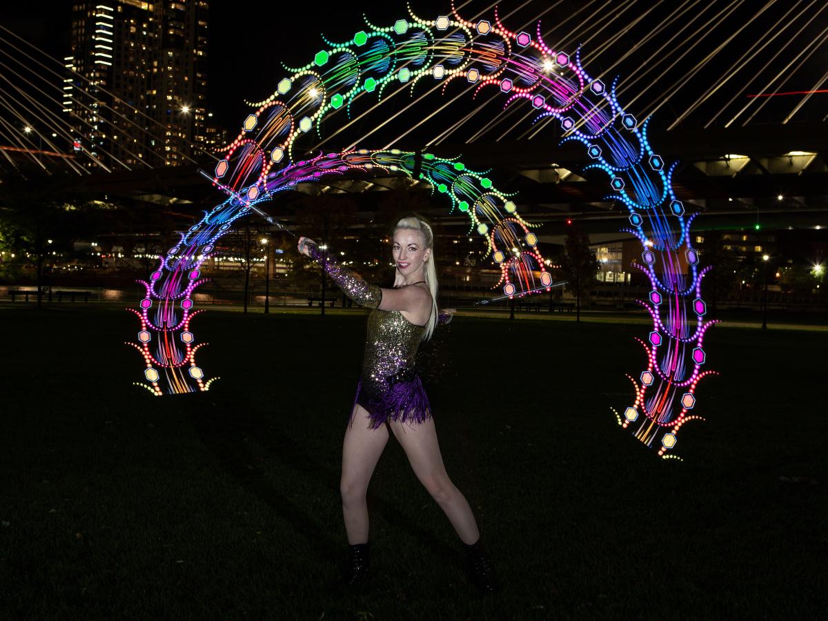 Visual Poi Performers - Cirque De Light